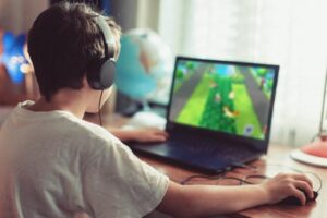 Keep kids active over the holidays to limit screen time - Gannawarra Times